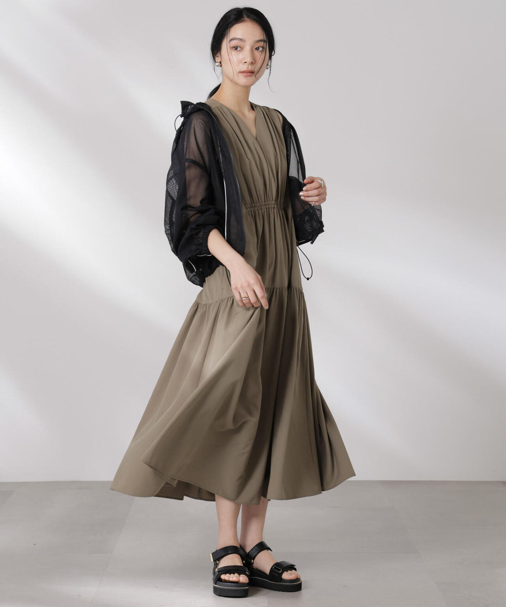 MINOTECH(R) Vネック ギャザーティアード ワンピース